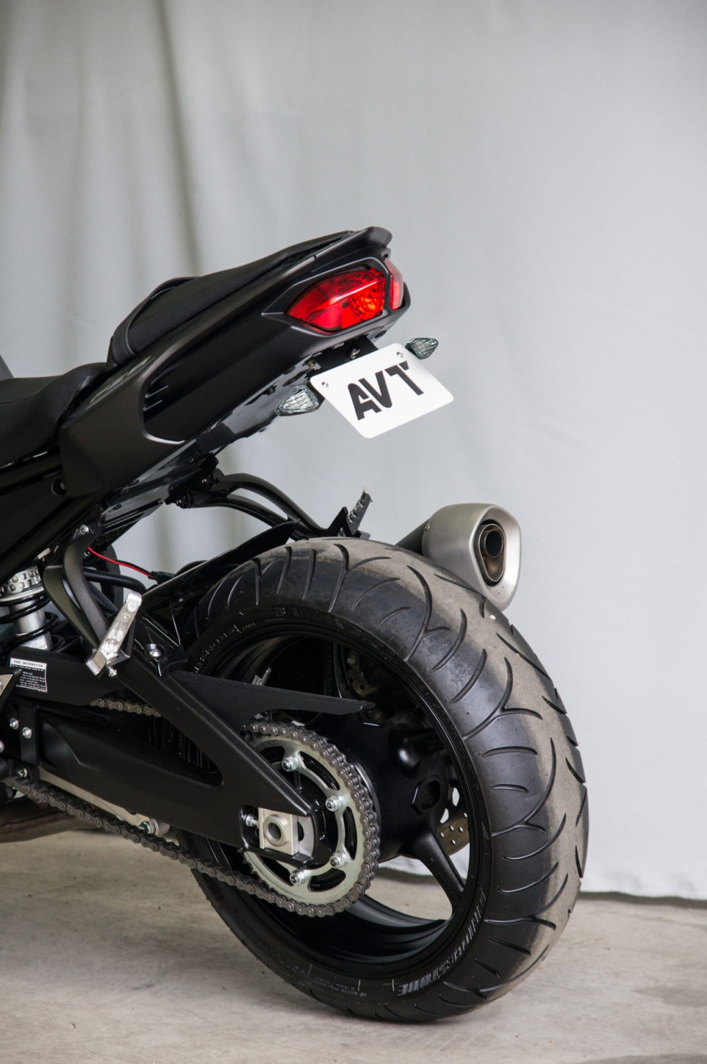 AVT Yamaha FZ8 (10-15) / FZ1 (06-15) Fender Eliminator NI – LED Turn ...