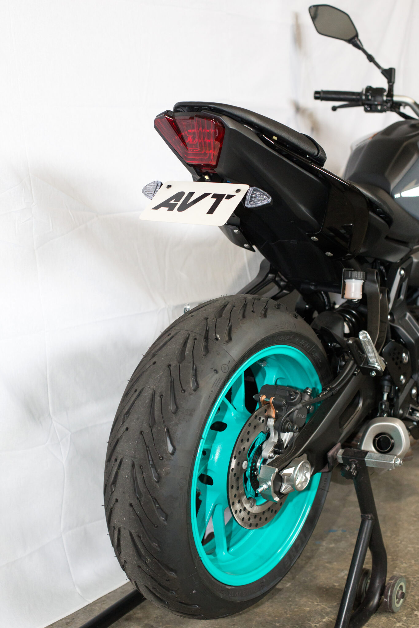 AVT Yamaha MT07 MT-07 / R7 Fender Eliminator NI Kit 2021-2024 – LED ...